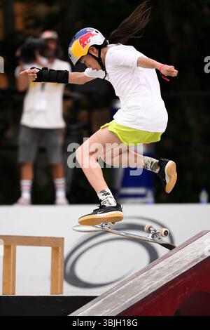 Ginwoo Onodera of Japan competes in the men's final of the street ...