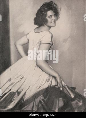 Actress Liane Haid by Edith Barakovich 1922 Stock Photo - Alamy