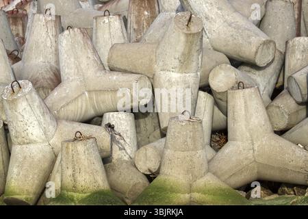 Concrete tetrapods (traveling-wave protection) - background for port ...