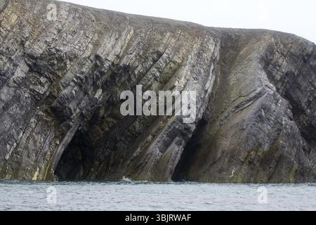 Science, Geology. Inverted (vertical) geologic horizon, geologic layer ...