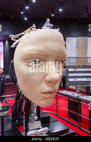 A giant robot face, an art installation in the Gentle Monster ...