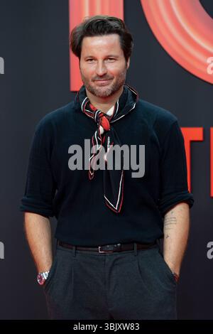Fernando Andina attended 'the red carpet for the 10th Anniversary of ...