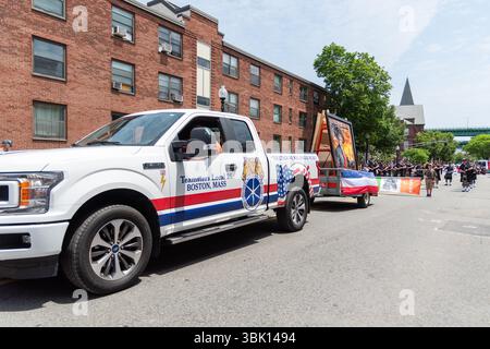 Teamsters Local 25 driving in Charlestown's Bunker Hill Parade ...
