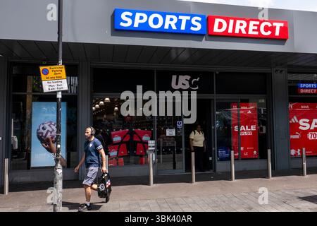 Sports Direct in Brixton. Photo: SMP News Stock Photo - Alamy