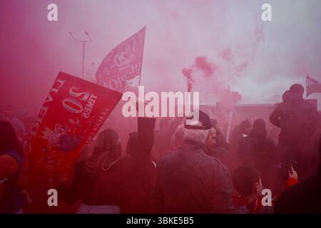 Jeremie Frimpong and Florian Wirtz of Liverpool celebrate their 2-1 win ...