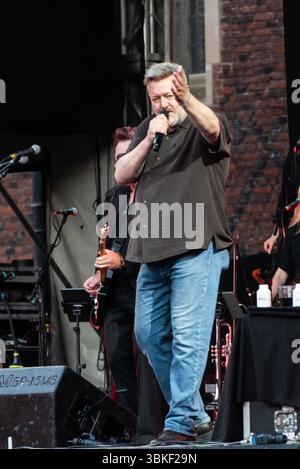 London, 20 June 2025, Guy Garvey lead singer of Elbow at Hampton Court ...