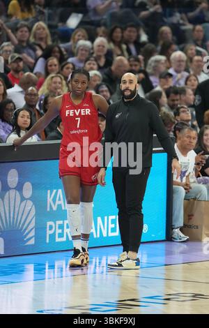Indiana Fever forward Aliyah Boston (7) holds on to the ball during the ...