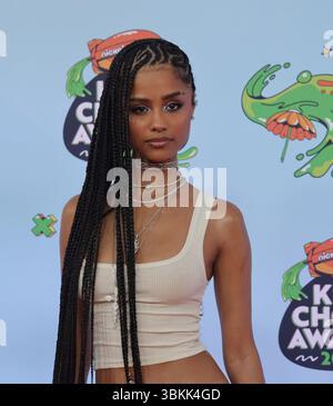 TYLA attends the 2025 Nickelodeon Kids' Choice Awards at Barker Hangar ...