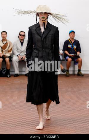 MILAN, ITALY - JUNE 20, 2026: Soobin of Tomorrow X Together leaves the ...