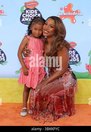 Victoria Monét, Hazel Monét attend the 2025 Nickelodeon Kids' Choice ...
