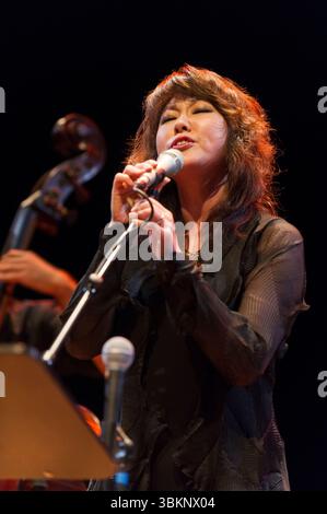 The korean singer Youn Sun Nah live at Flagey in Brussels | La ...