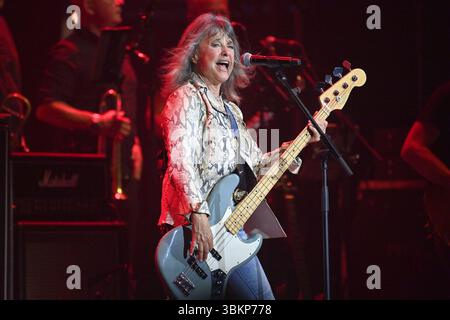 Suzie QUATRO, Live,Konzert,Buehne stage, Tollwood Festival am 22.06. ...