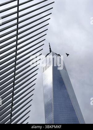 Exterior view and lobby of the Oculus Building and the Freedom Tower in ...