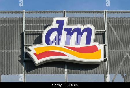 DM Drogerie Werbung, Kaiser-Wilhelm-Center, Hauptstraße, Schöneberg ...
