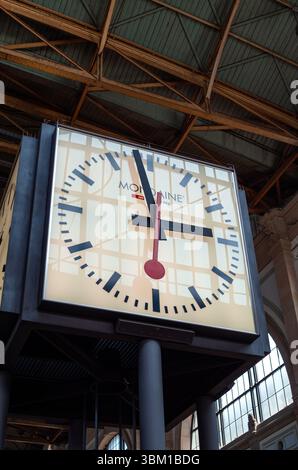 16-06-2025 Zurich, Switzerland. Zurich HB main station building ...