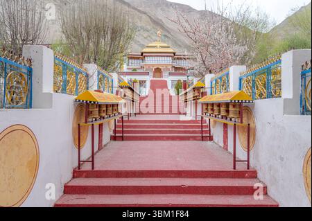Samstanling Monastery with prayer wheels and stone stairs in Nubra ...