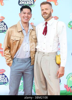 Mark Hoying, Scott Hoying at arrivals for Nickelodeon Kids Choice ...