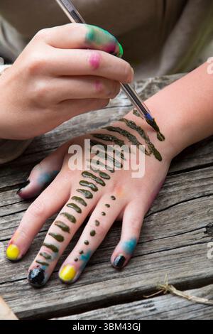 Colorful and decorative henna hand painting Stock Photo - Alamy
