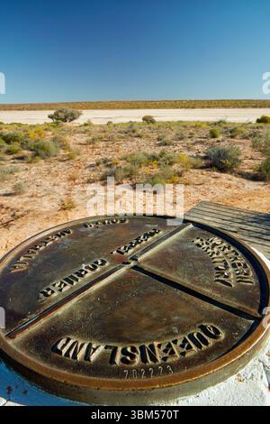 Poeppel Corner (state boundary of Queensland, South Australia and ...