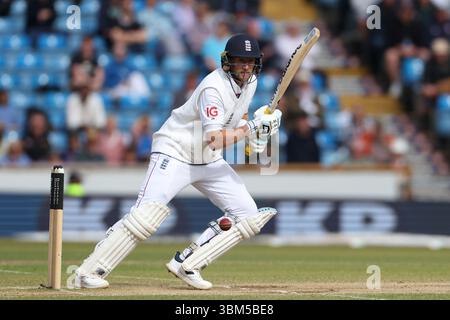 England's Joe Root batting during day one of the Third Rothesay Men's ...