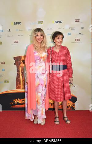 Irene Clarin beim Friedenspreis vom Film „Die Bruecke“ im Cuvillies ...