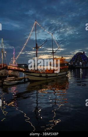 Traditional wooden Phinisi or pinisi, Losari Beach, Makassar, Sulawesi ...