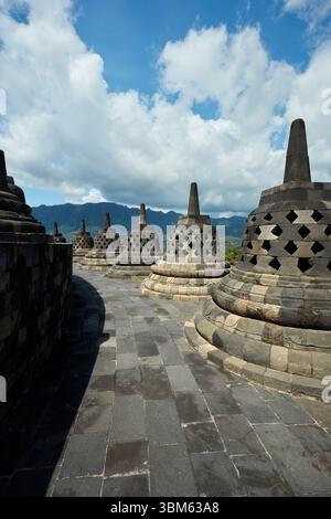 Borobudur Buddhist Temple (world's largest Buddhist temple, built 9th ...