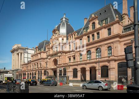 Constitution station (Estación Constitución) is located in the capital ...