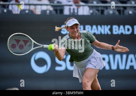 Donna Vekic, of Croatia returns a forehand shot to Cristina Bucsa, of ...