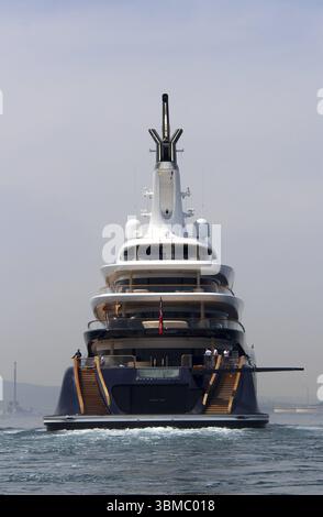 119 metre long motor yacht BREAKTHROUGH on her maiden voyage off ...