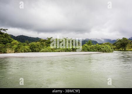 Four Jets River, Lancetillo, La Parroquia, Reyna area, Quiche ...