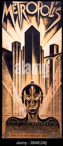 METROPOLIS -1927 POSTER Stock Photo - Alamy