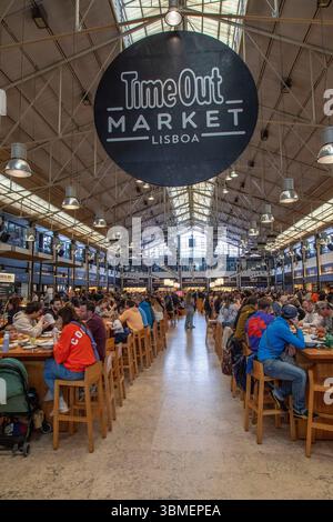 Mercado da Ribeira (former market hall built in 1887), Tavira, Algarve ...
