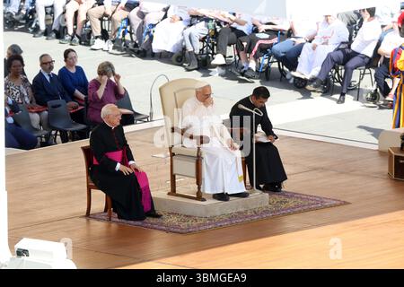 Pope Leo XIV presides over the Christmas Eve Mass in Saint Peter’s ...