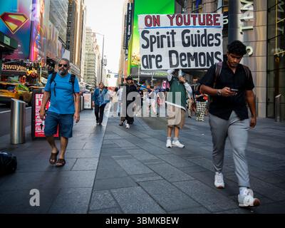 Religious zealot in Times Square on Wednesday, September 4, 2024 ...