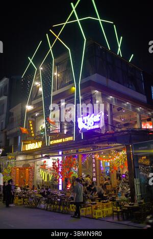 Vietnam, Hue, restaurant, people, nightlife Stock Photo - Alamy