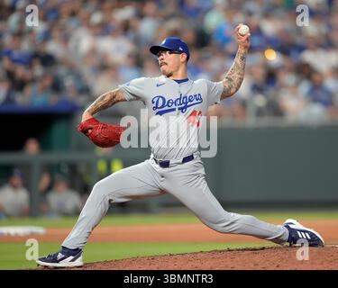 Anthony Banda #43 of the Los Angeles Dodgers throws a pitch during a ...