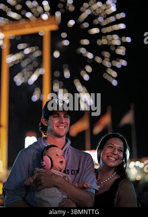 Kansas City Royals pitcher Daniel Lynch IV (41) against the Arizona ...
