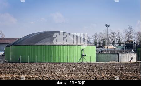 Silos of production plant of gas methane Stock Photo - Alamy