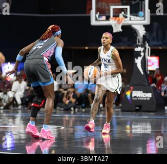Minnesota Lynx take on Rhyne Howard #10 and the Atlanta Dream at ...
