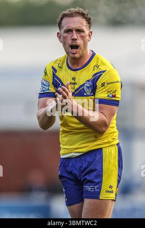 Ben Currie of Warrington Wolves during the Betfred Super League round ...
