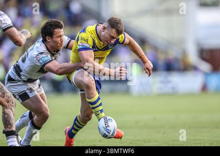 George Williams of Warrington Wolves in action during the Betfred Super ...