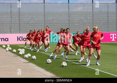 Herzogenaurach, Deutschland 28. Juni 2025: DFB - Fußball-Frauen-Nationalmannschaft - EM ...