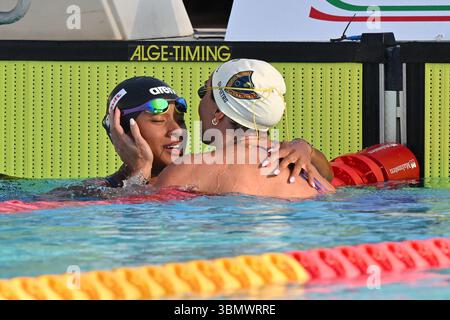 (L-R) Silvia Di Pietro of Italy, Sara Curtis of Italy and Petra ...
