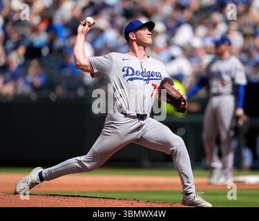 Los Angeles Dodgers pitcher Ben Casparius delivers during the sixth ...