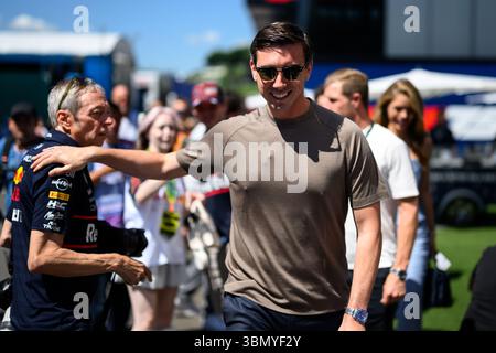 Mark Mateschitz (Red Bull), Max Verstappen (Oracle Red Bull Racing ...