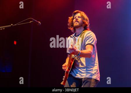 Dustin Schaefer of Shane Smith and The Saints during the Windy City ...