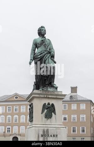 Salzburg, Austria- - August 25, 2024: Mozart statue at Mozartplatz in ...