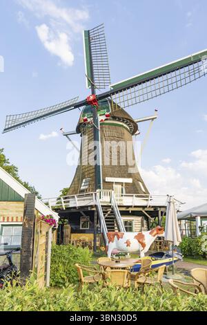 windmill at Dutch wadden island Terschelling village Formerum Stock ...