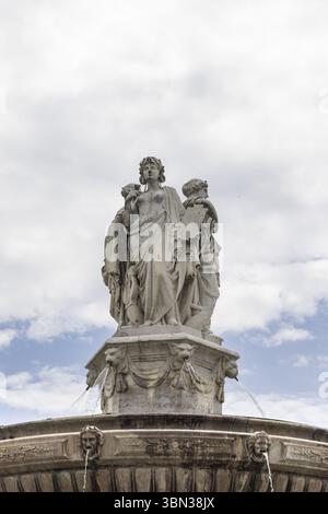 Fontain de la Rotonde with three sculptures of female figures ...